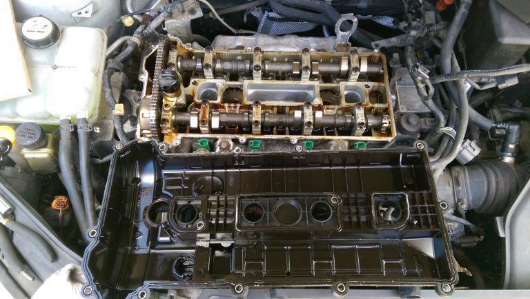 Mazda 3 - Valve Cover Gasket Replacement